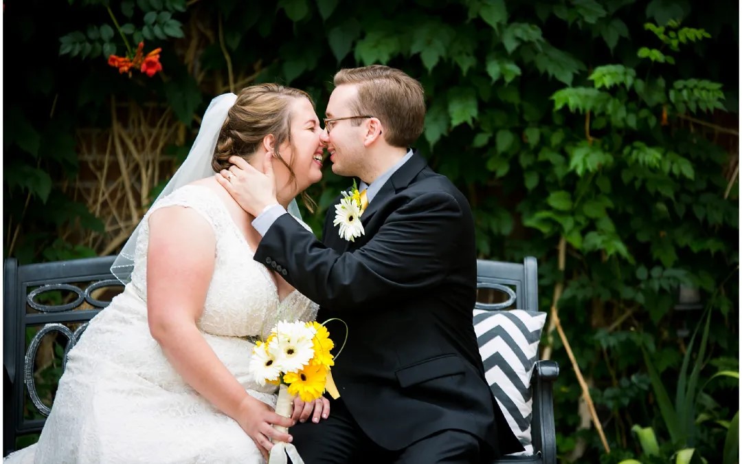 Kara & Ben, Lionsgate Dove House, Colorado Wedding | theturquoisecamera.com
